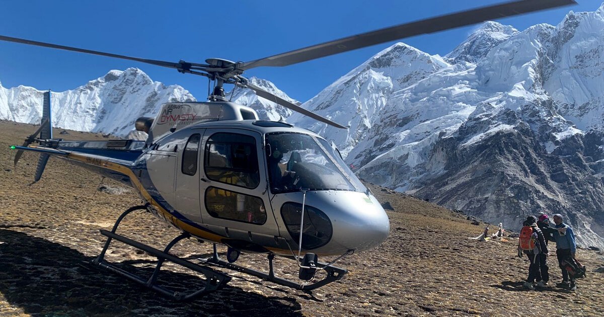 Explore Everest Base Camp Helicopter Tour: An Adventure of a Lifetime ...